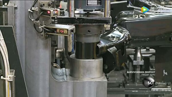 Hydroforming Technology in the Production of Automobile Chassis Parts